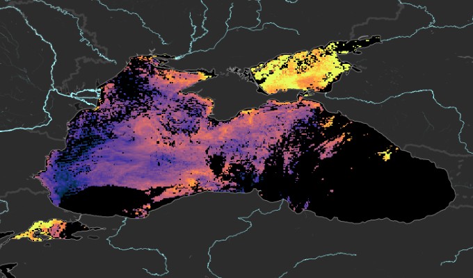 Black Sea - High Resolution and Ultra High Resolution L3S Sea Surface ...